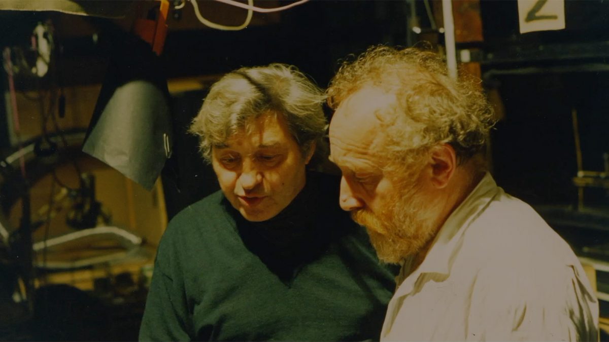 Stage Russia Docs – Yuriy Norshteyn: Making "The Overcoat" [Online ...